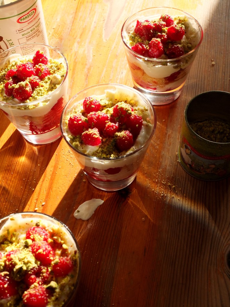 Easy peasy raspberry, yoghurt and sponge verrines recipe! | lili's cakes