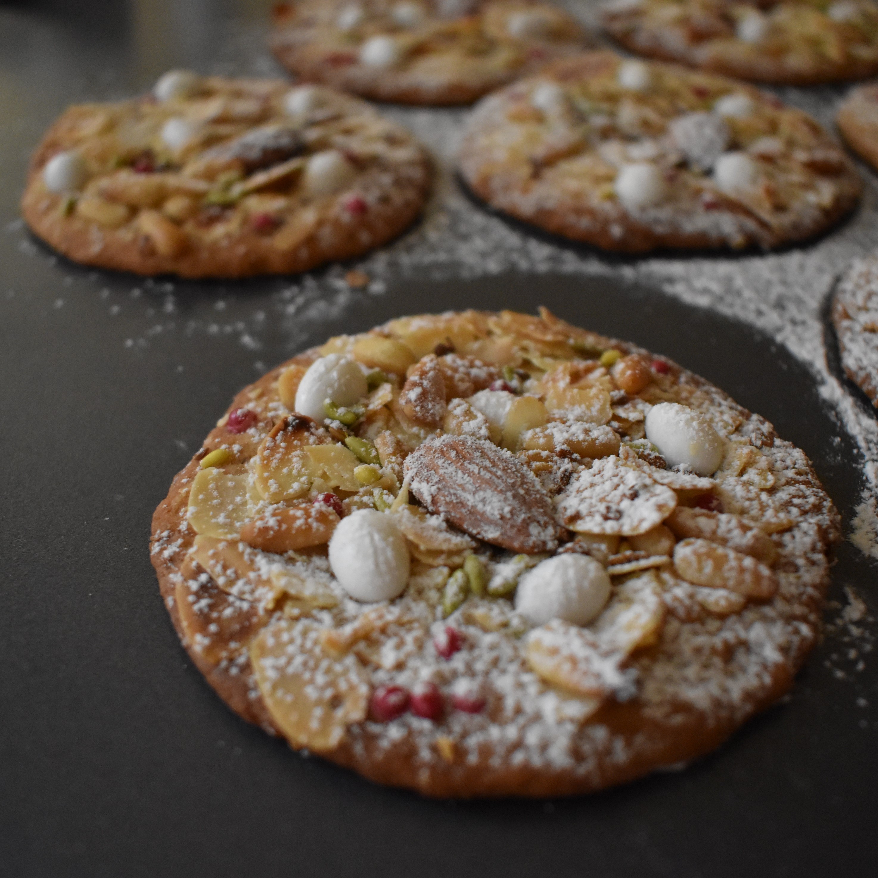 Healthier spiced anise and almond fougasse monégasque cookies recipe ...