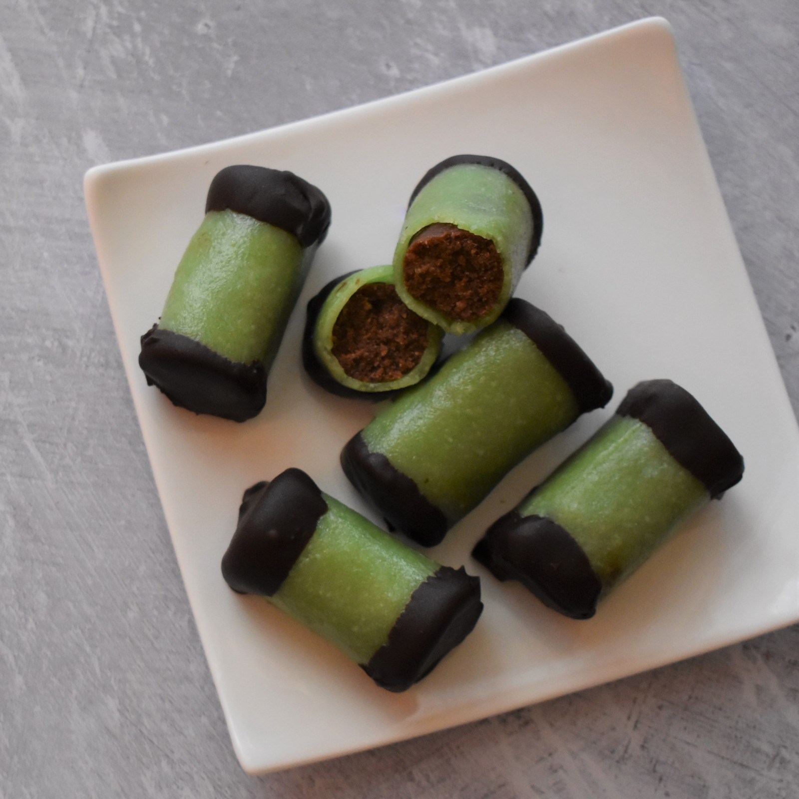 Swedish dammsugare vacuum cleaner cakes recipe! Slightly healthier and ...