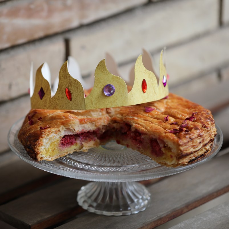 Galette Ispahan – raspberry, lychee and rose king’s cake recipe! | lili ...